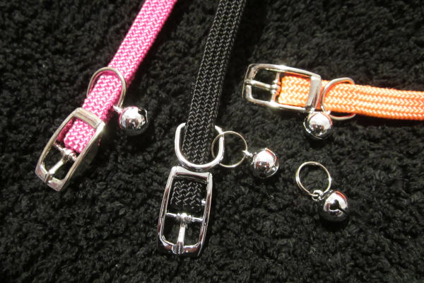 Choisir un collier BDSM : les colliers pour chats :: Univers-BDSM